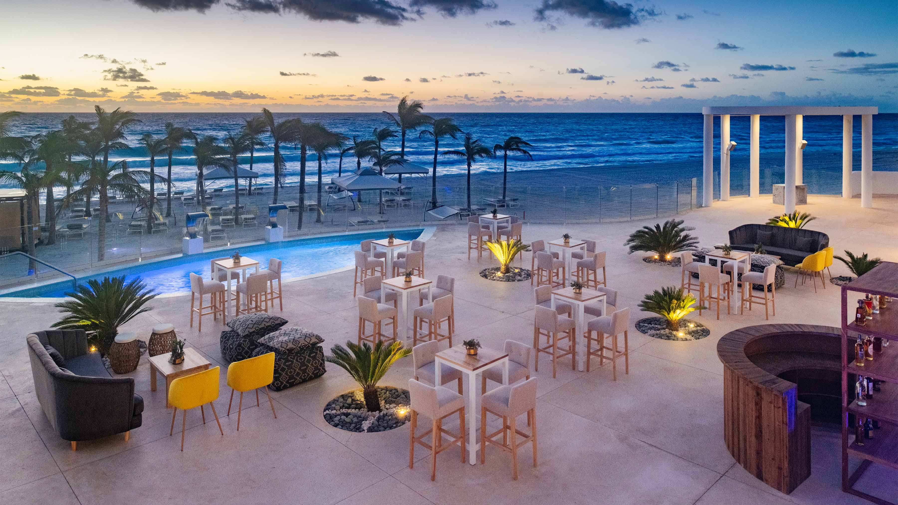 Our upscale Meetings and Events | Palace Productions®